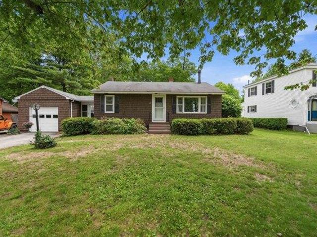 house with 3 bedroom, Rochester NH DS103184803