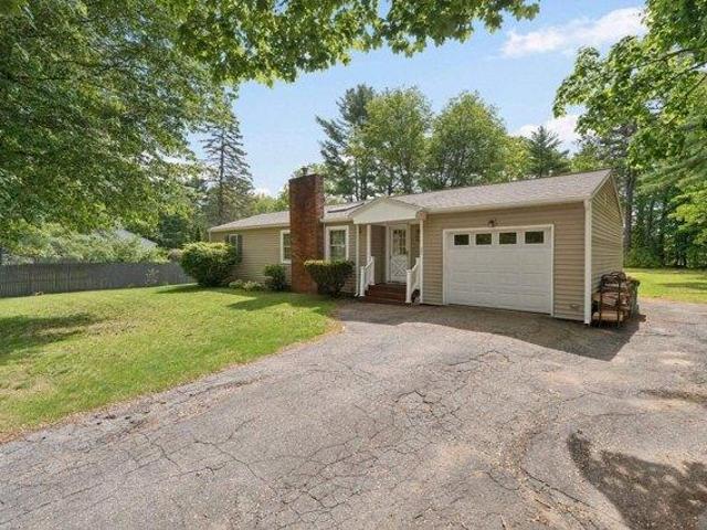 house with 3 bedroom, Rochester NH DS104477796