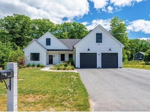 house with 3 bedroom, Rochester NH DS104480950