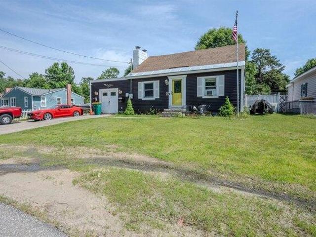 house with 3 bedroom, Rochester NH DS104008023