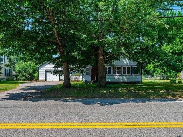 house with 3 bedroom, Rochester NH DS104045380