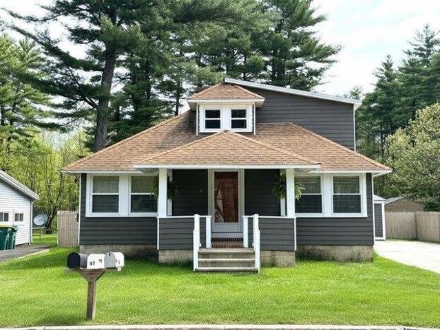 house with 3 bedroom, Rochester NH DS104076458