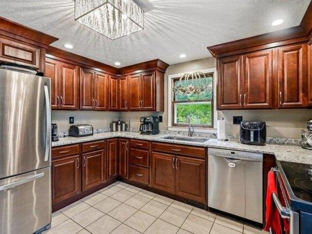 house with 3 bedroom, Rochester NH ES103220348