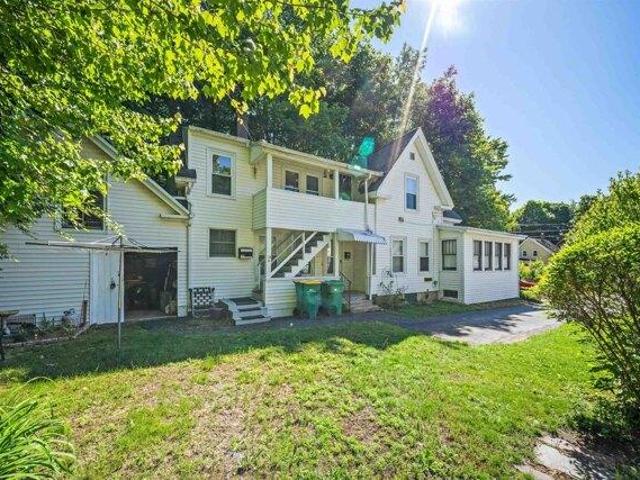 house with 3 bedroom, Rochester NH ES104832546