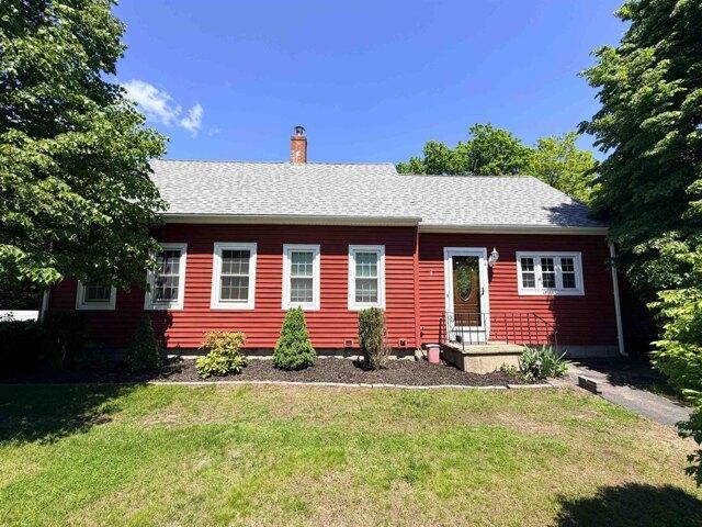 house with 3 bedroom, Rochester NH ES104835457