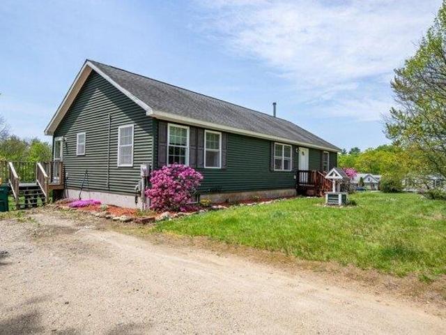 house with 3 bedroom, Rochester NH ES105104924