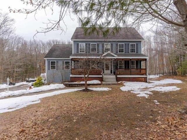 house with 3 bedroom, Rochester NH ES105173511