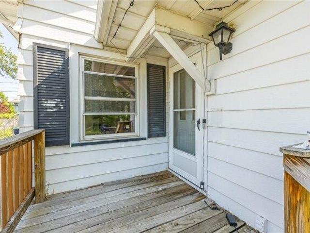house with 3 bedroom, Rochester NY ES103621909