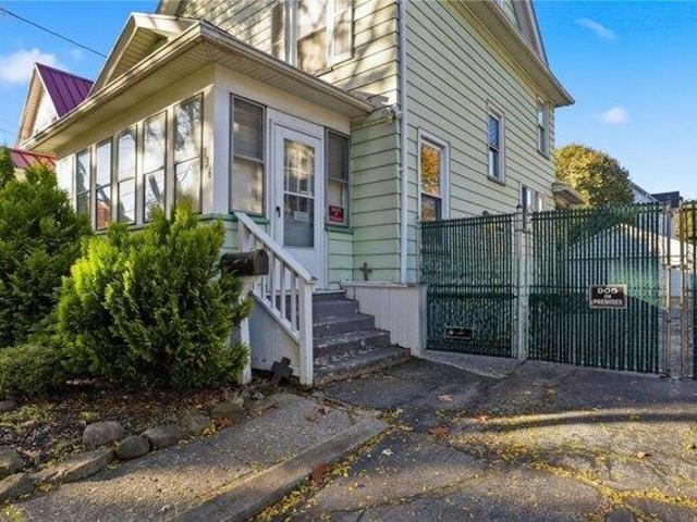 house with 3 bedroom, Rochester NY ES104901722