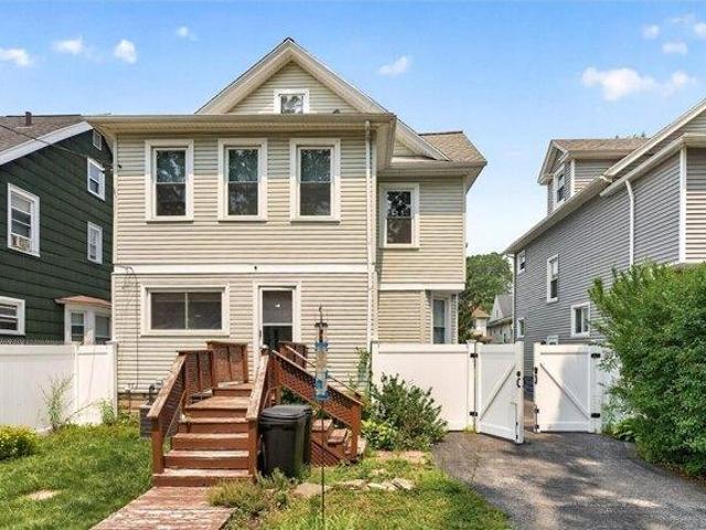 house with 3 bedroom, Rochester NY ES104904928