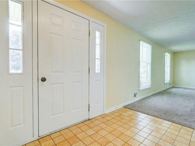 house with 3 bedroom, Rochester NY ES104909561