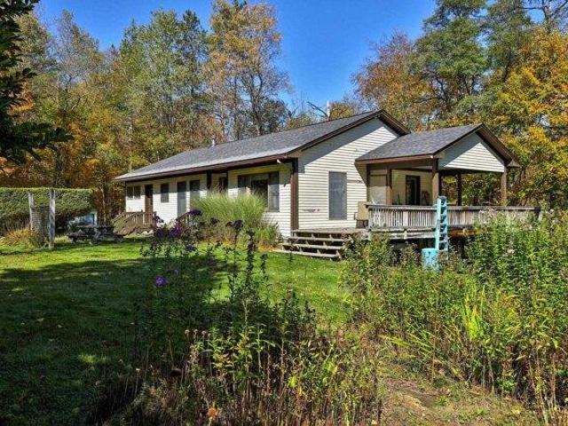 house with 3 bedroom, Rochester VT DS102447224