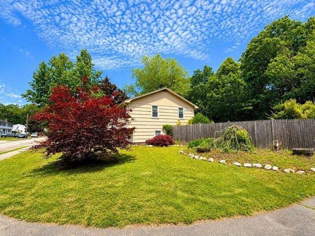 house with 3 bedroom, Rockland MA DS103497365