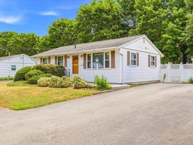 house with 3 bedroom, Rockland MA DS103930080
