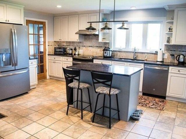 house with 3 bedroom, Rockland MA DS104008701