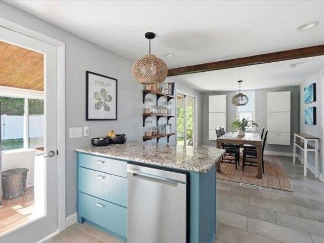 house with 3 bedroom, Rockland MA DS104377319