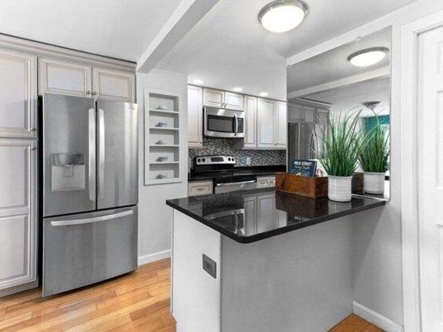 house with 3 bedroom, Rockland MA ES102825506