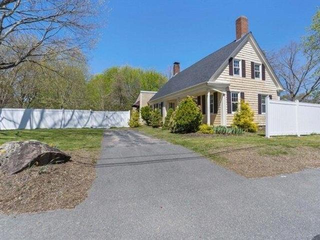 house with 3 bedroom, Rockland MA ES103074749