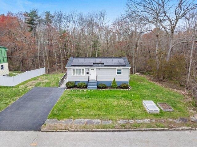 house with 3 bedroom, Rockland MA ES103126964