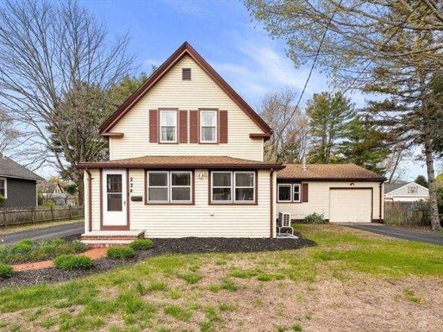 house with 3 bedroom, Rockland MA ES103499374