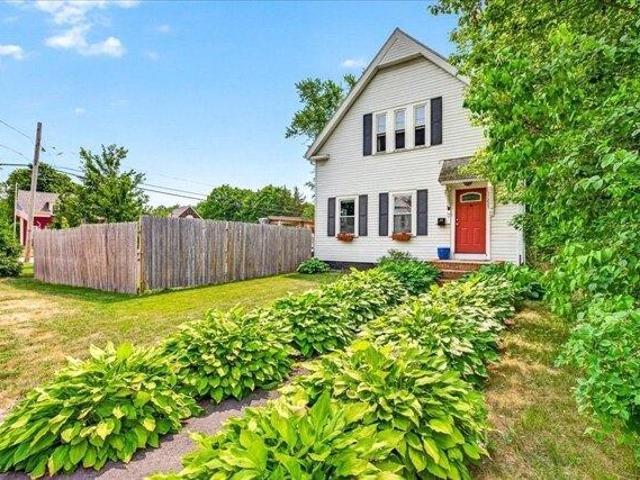 house with 3 bedroom, Rockland MA ES105081408