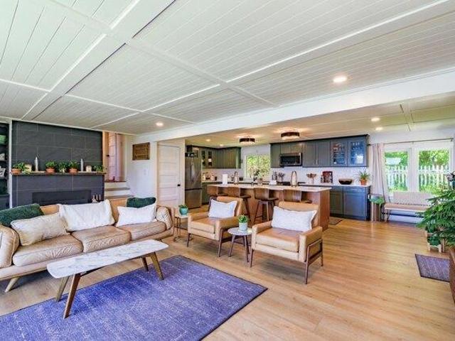 house with 3 bedroom, Rockland ME ES103436398