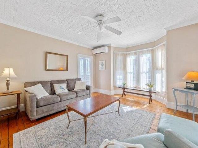 house with 3 bedroom, Rockland ME ES103439138