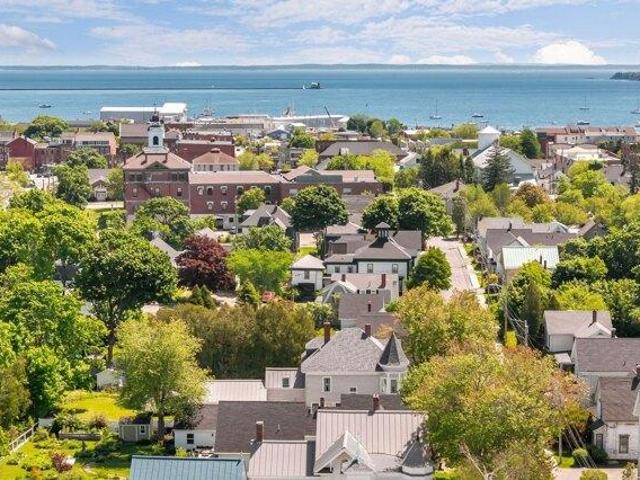 house with 3 bedroom, Rockland ME ES103439943