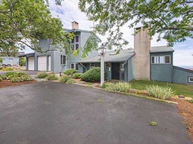 house with 3 bedroom, Rockport MA ES105060826