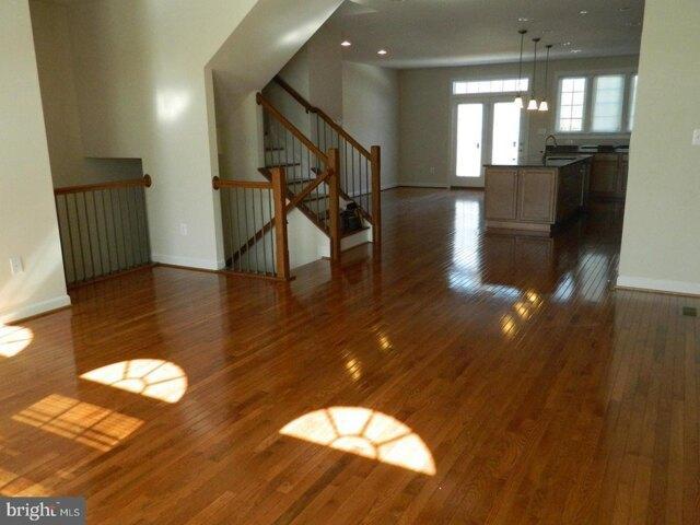 house with 3 bedroom, Rockville MD ES104906474