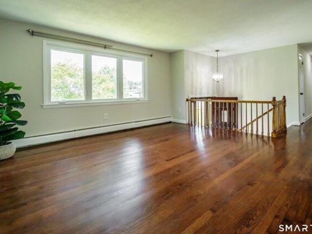 house with 3 bedroom, Rocky Hill CT ES104297106