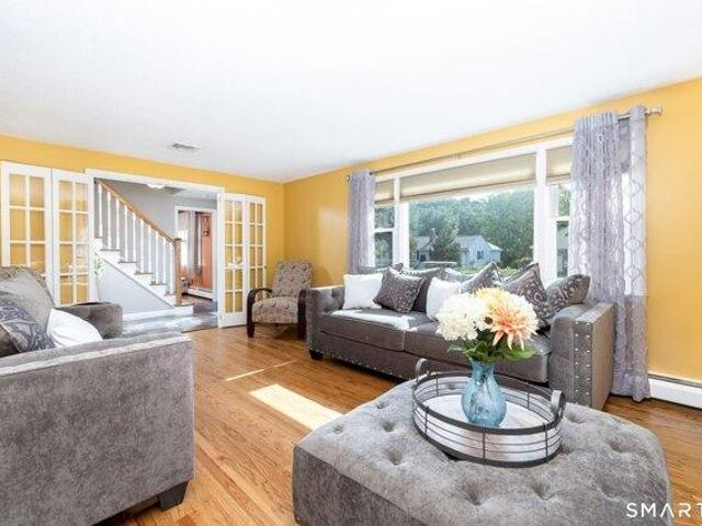 house with 3 bedroom, Rocky Hill CT ES104650377