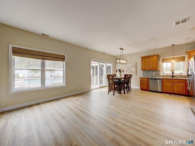 house with 3 bedroom, Rocky Hill CT ES105192731