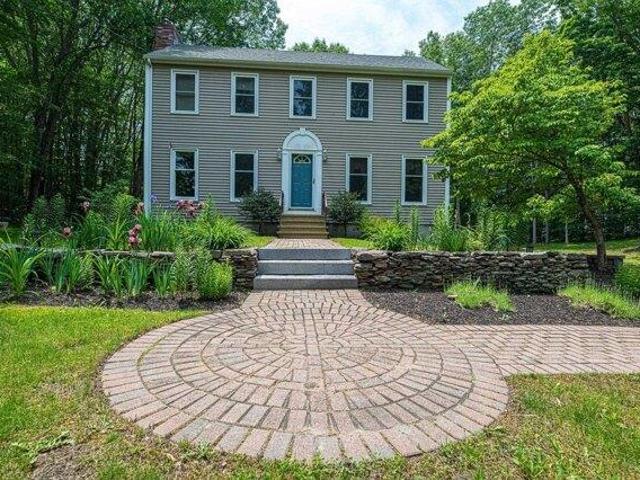 house with 3 bedroom, Rollinsford NH DS104115172