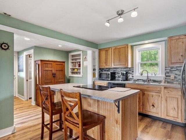 house with 3 bedroom, Rollinsford NH DS104331407