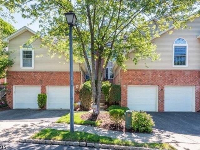house with 3 bedroom, Roseland NJ DS104329208