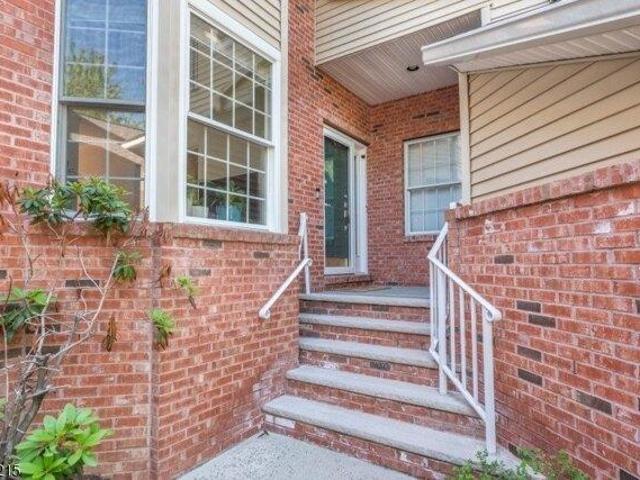 house with 3 bedroom, Roseland NJ ES104329208