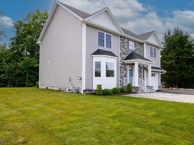 house with 3 bedroom, Roseland NJ ES104567897