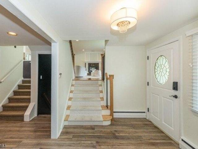 house with 3 bedroom, Roseland NJ ES105126089