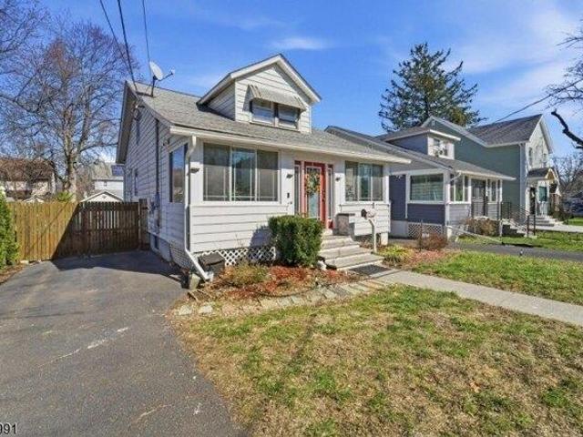 house with 3 bedroom, Roselle NJ DLS101628336