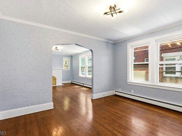 house with 3 bedroom, Roselle NJ ES104568556