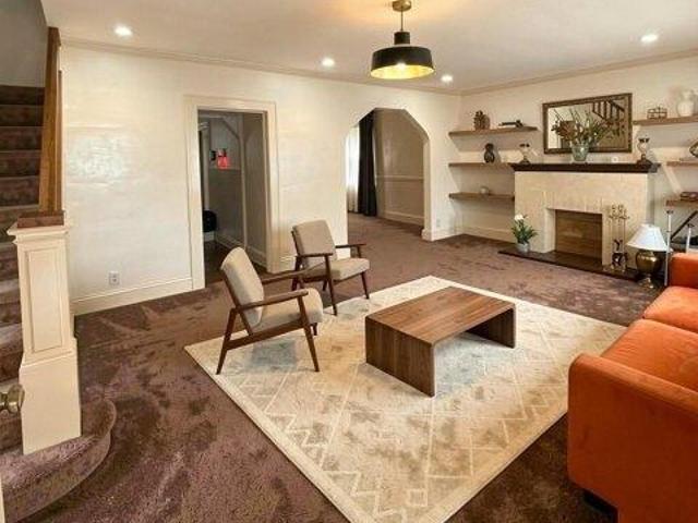 house with 3 bedroom, Roselle NJ ES104809452