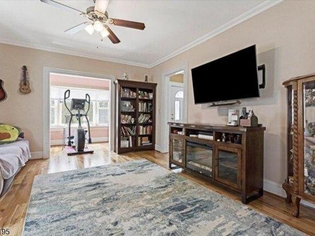 house with 3 bedroom, Roselle Park NJ DS102212607