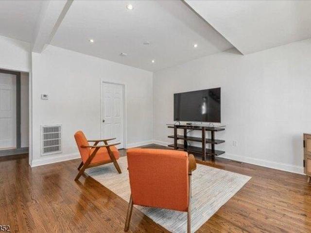 house with 3 bedroom, Roselle Park NJ DS104237744