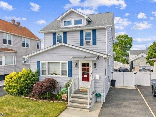 house with 3 bedroom, Roselle Park NJ ES105123448