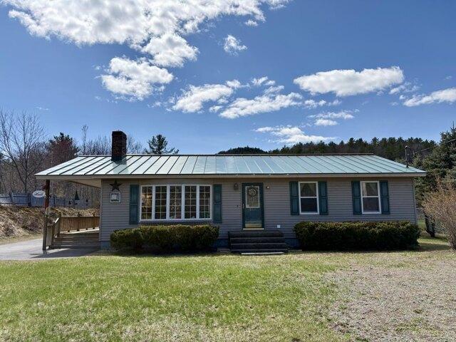 house with 3 bedroom, Rumford ME DLS101632033