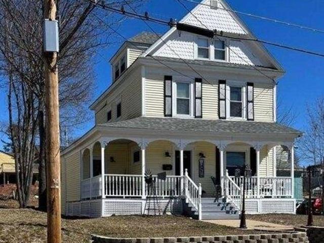 house with 3 bedroom, Rumford ME ES103969649