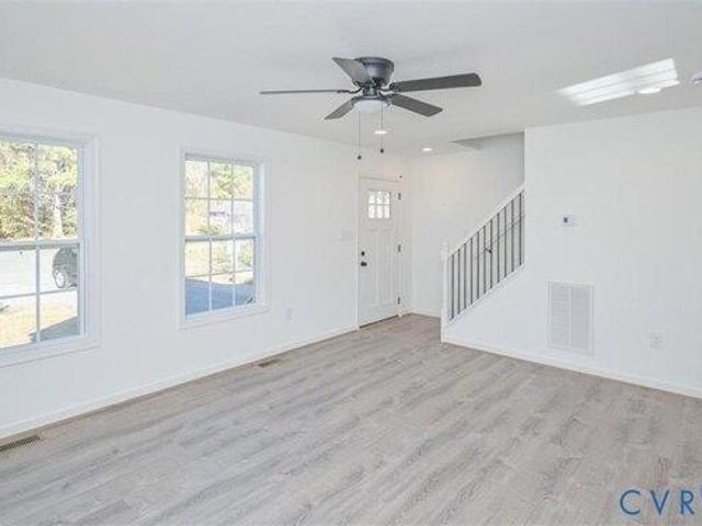 house with 3 bedroom, Ruther Glen VA ES103626459