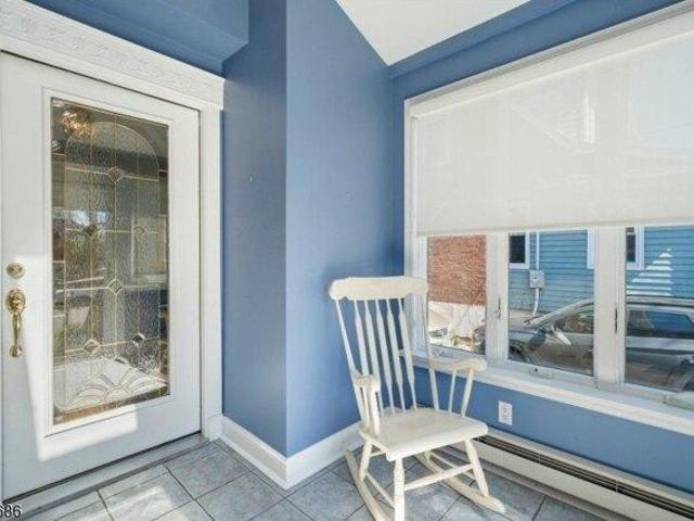 house with 3 bedroom, Rutherford NJ DLS102798516