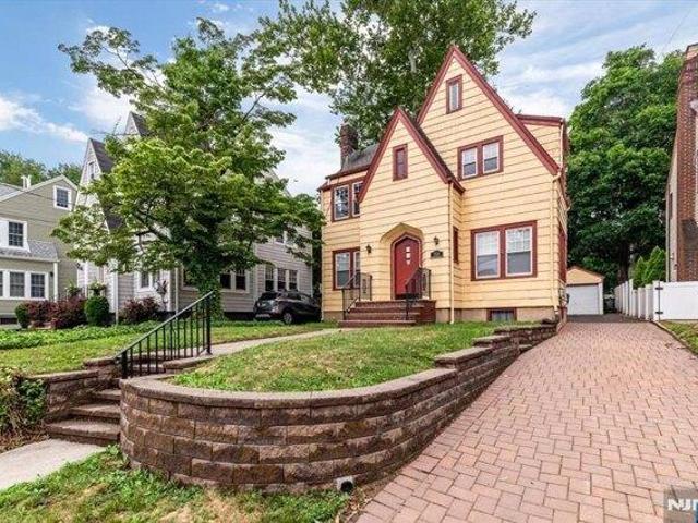 house with 3 bedroom, Rutherford NJ DS104235089